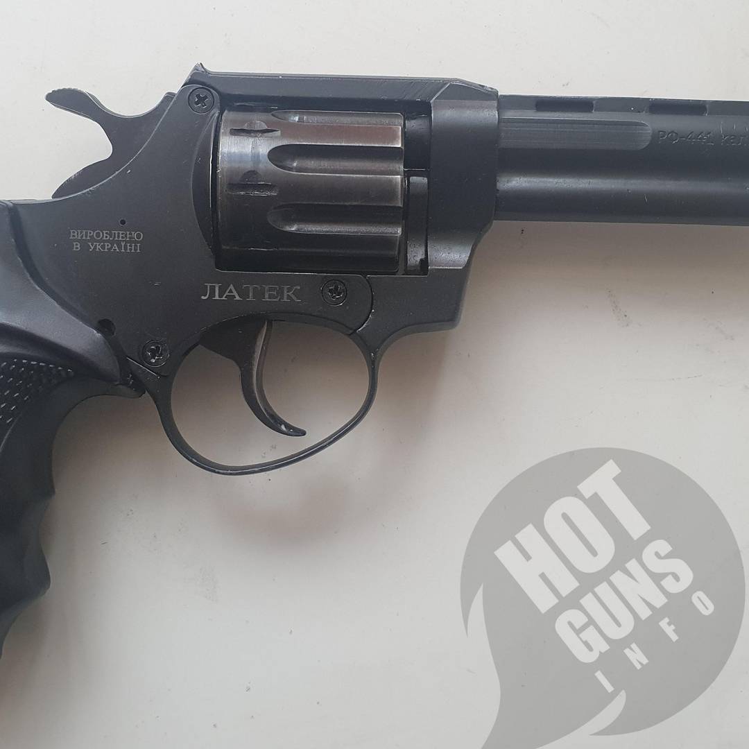 Зброя під патрон Флобера - Револьвери — Револьвер флобера Safari RF 441 ...